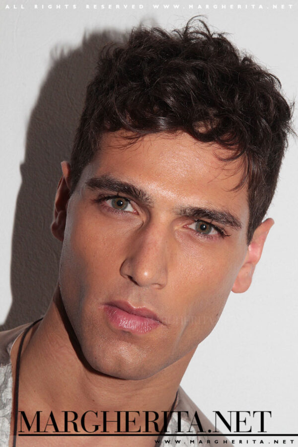 Fabio Mancini, top model. Intervista esclusiva e reportage dai ...